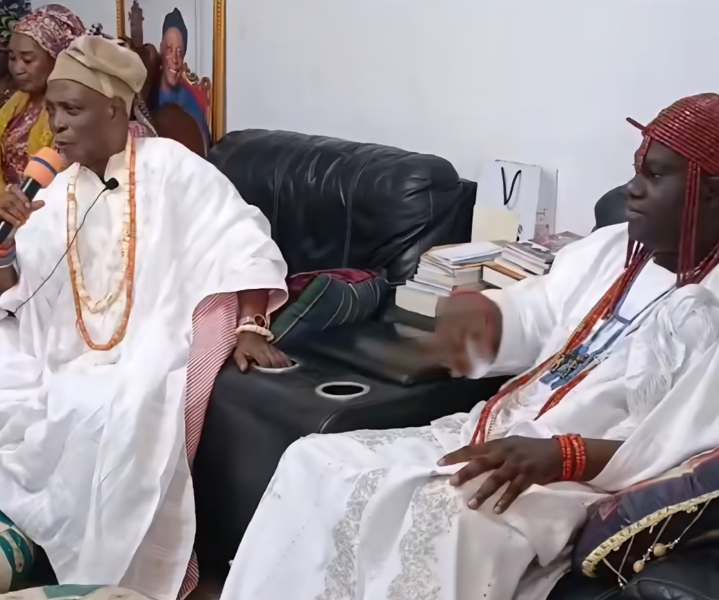 Ladoja urges Ooni to foster unity among Yoruba monarchs – osun.life